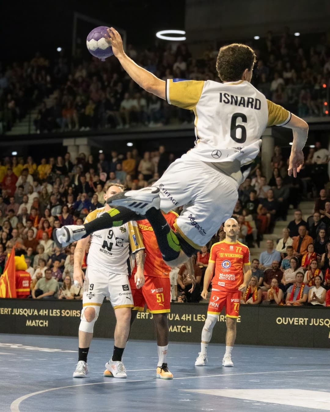 HANDBALL – SportEssentials